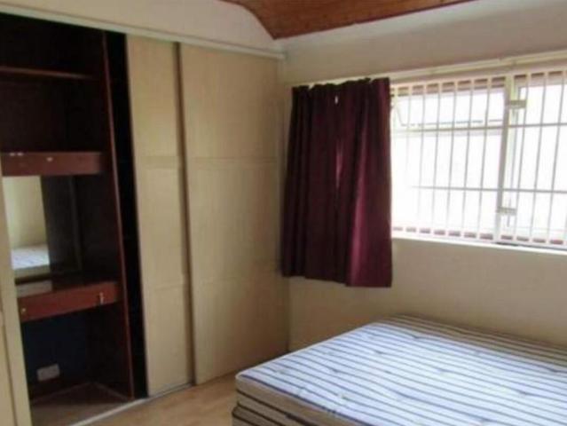 3 bedroom flat to rent