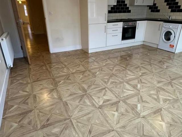 3 bedroom flat to rent