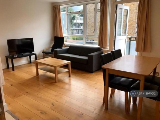 3 bedroom flat to rent