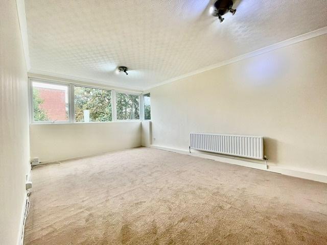 3 bedroom flat to rent
