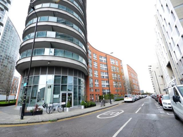 3 bedroom flat to rent