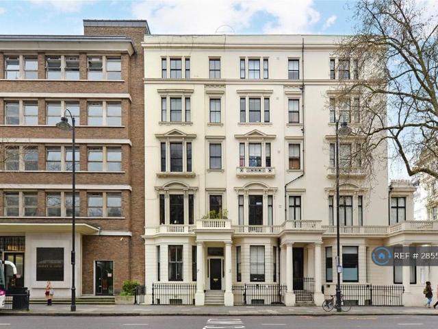 3 bedroom flat to rent