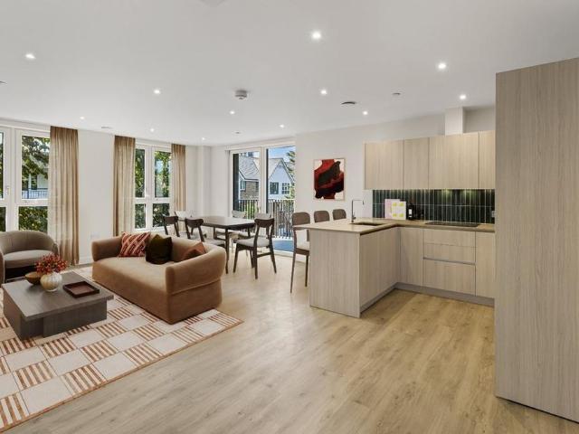 3 bedroom flat to rent
