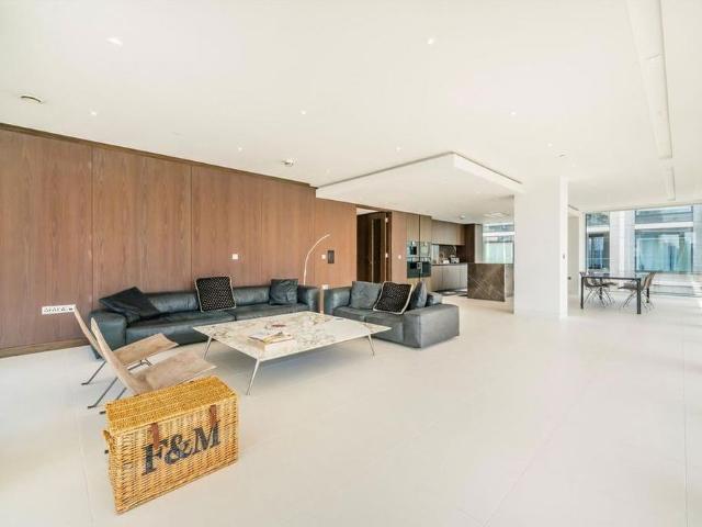 3 bedroom flat to rent