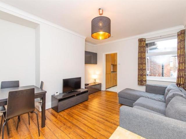 3 bedroom flat to rent