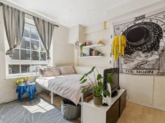 3 bedroom flat to rent