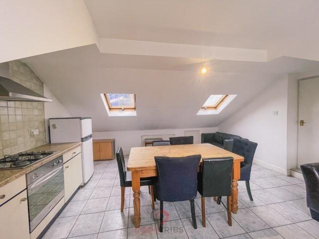 3 bedroom flat to rent