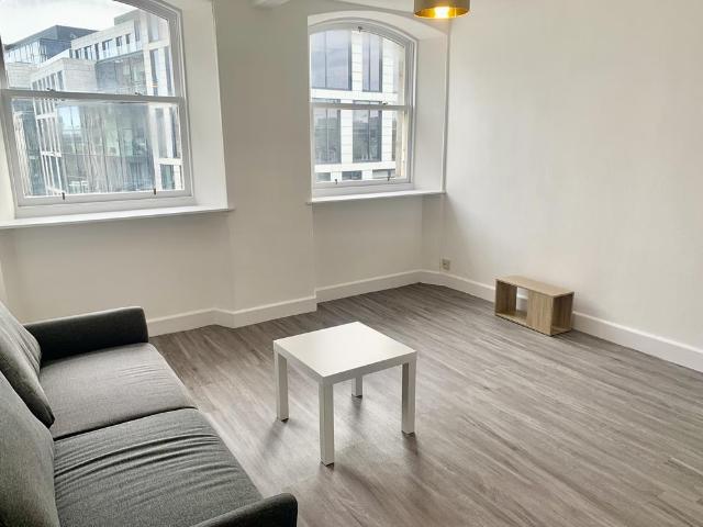 3 bedroom flat to rent