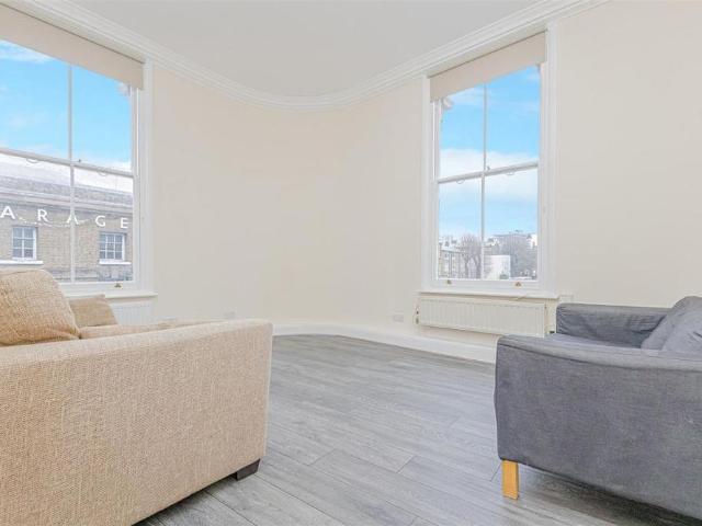 3 bedroom flat to rent