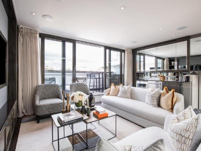3 bedroom flat to rent