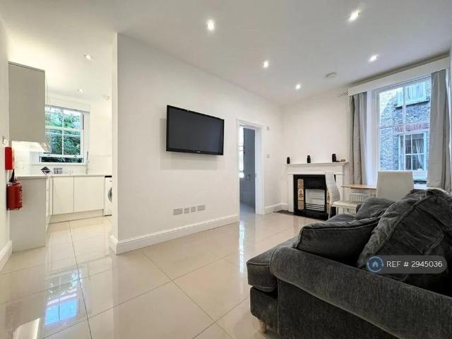 3 bedroom flat to rent