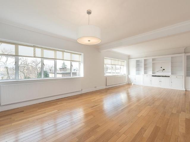 3 bedroom flat to rent