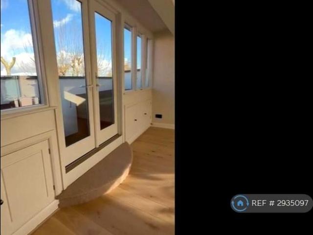 3 bedroom flat to rent