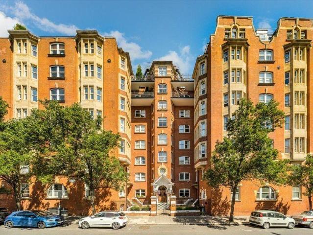 3 bedroom flat to rent