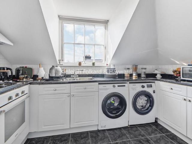 3 bedroom flat to rent