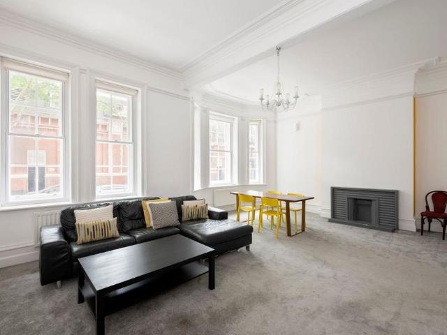 3 bedroom flat to rent