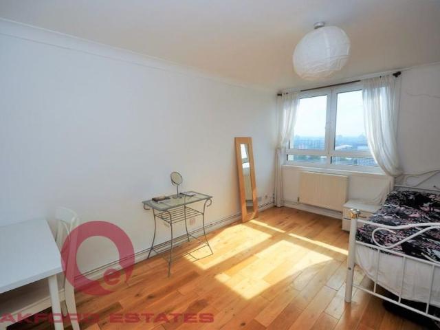 3 bedroom flat to rent
