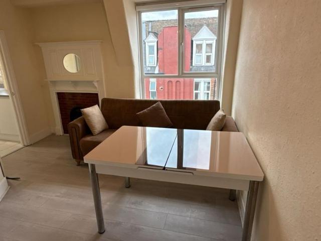 3 bedroom flat to rent