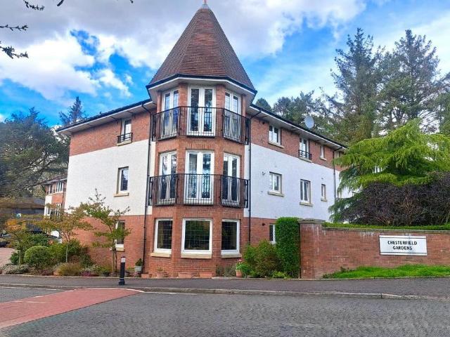 3 bedroom flat to rent