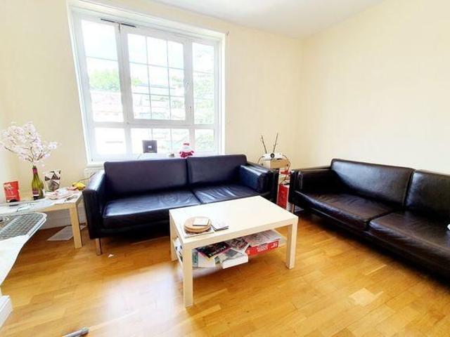 3 bedroom flat to rent