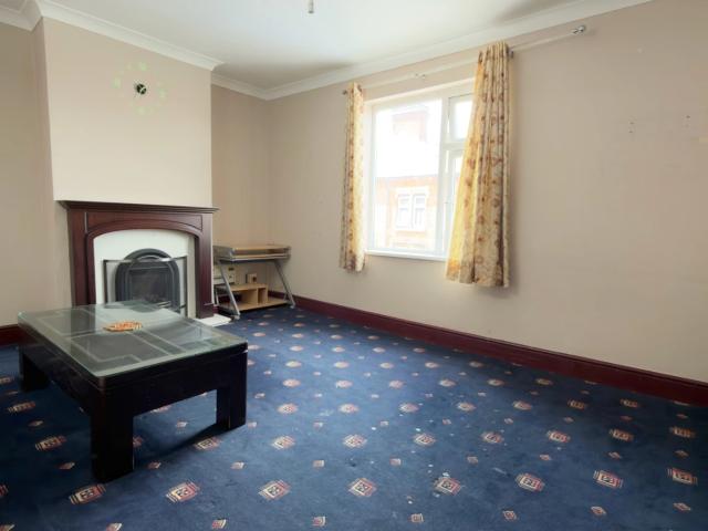 3 Bedroom Flat To Rent