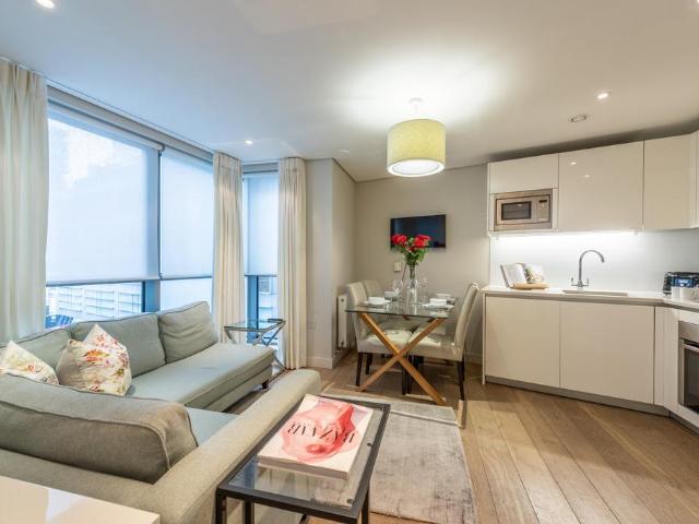 3 bedroom flat to rent