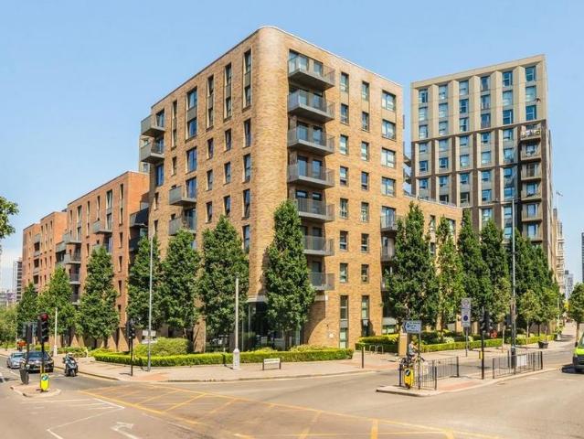 3 bedroom flat to rent