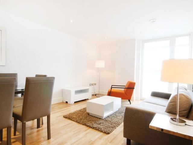 3 bedroom flat to rent