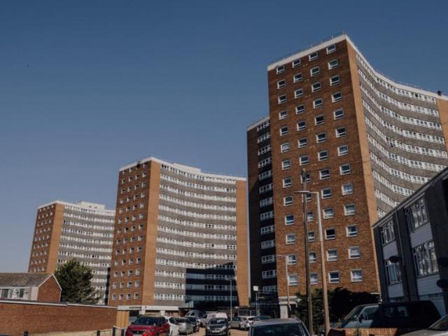 3 bedroom flat to rent