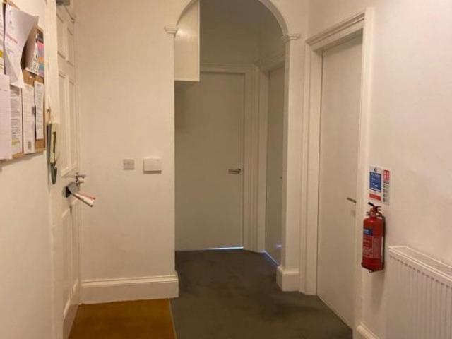 3 bedroom flat to rent