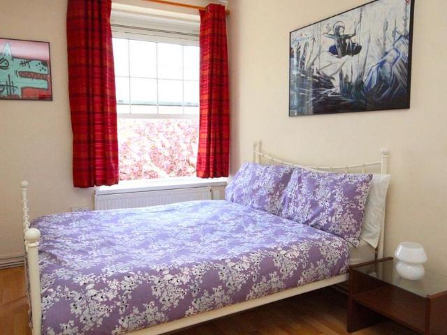 3 bedroom flat to rent