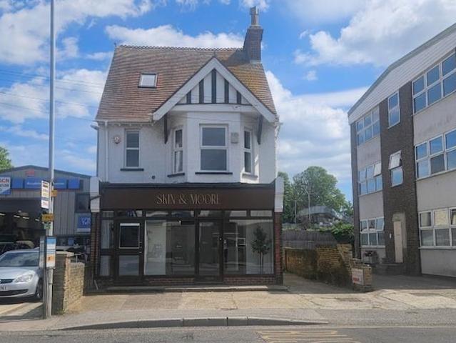 3 bedroom flat to rent
