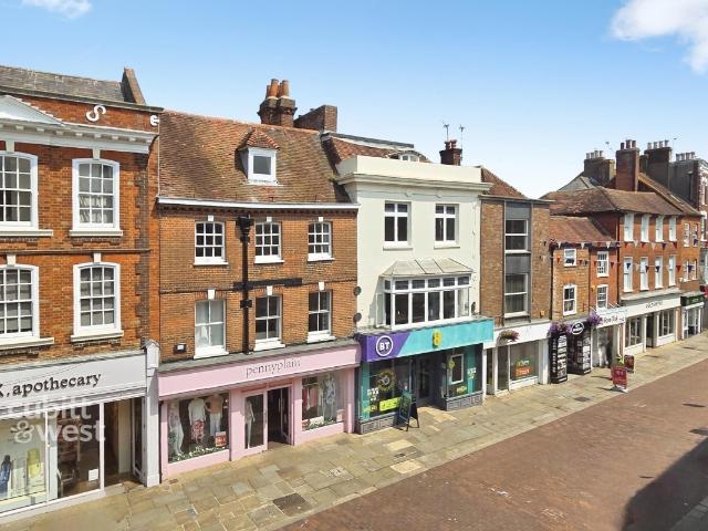 3 bedroom flat to rent