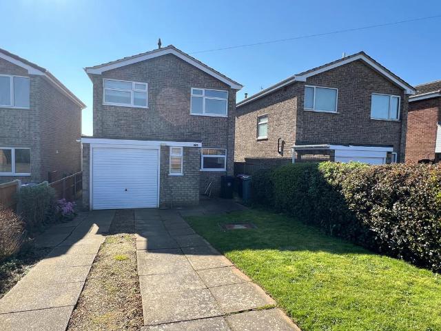 3 bedroom detached house to rent