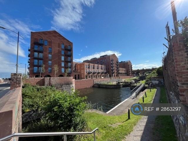 3 bedroom flat to rent
