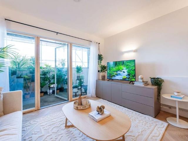 3 bedroom flat to rent