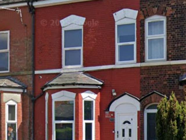3 bedroom flat to rent