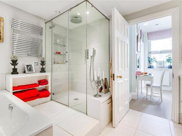 3 bedroom flat to rent
