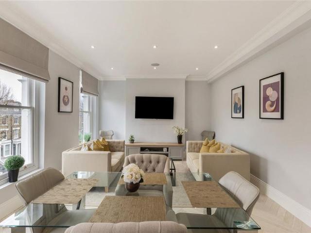 3 bedroom flat to rent