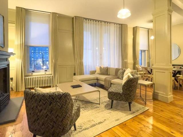 3 bedroom flat to rent