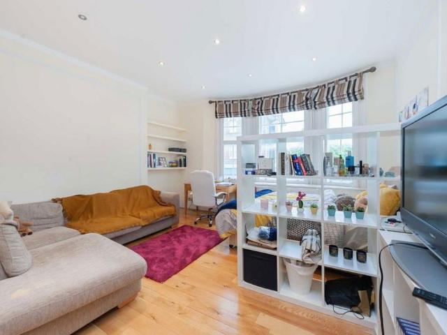 3 bedroom flat to rent