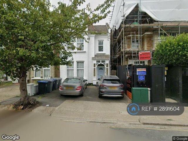 3 bedroom flat to rent