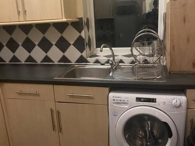 3 bedroom flat to rent