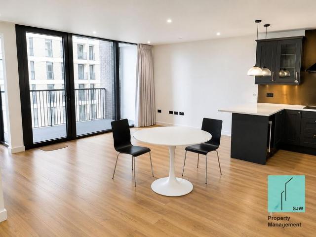 3 bedroom flat to rent