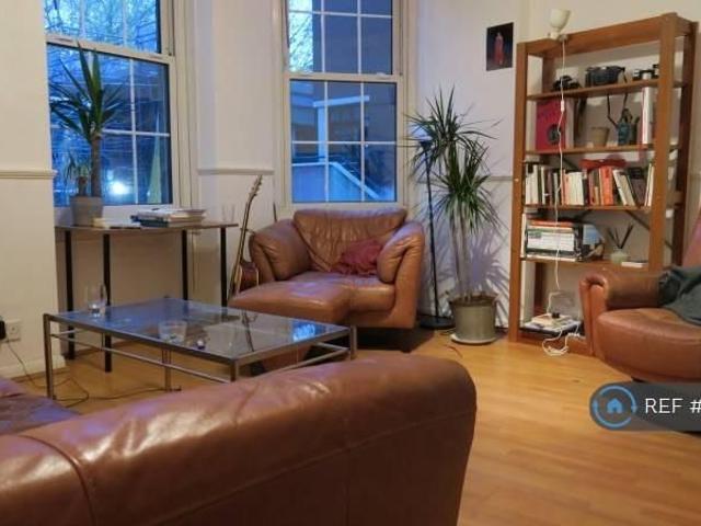3 bedroom flat to rent
