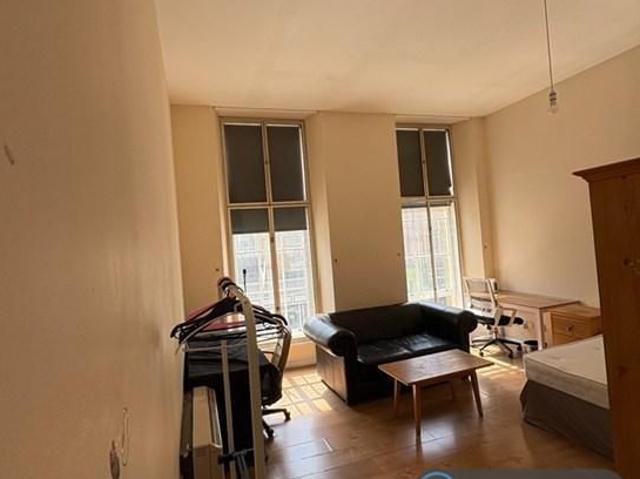 3 bedroom flat to rent
