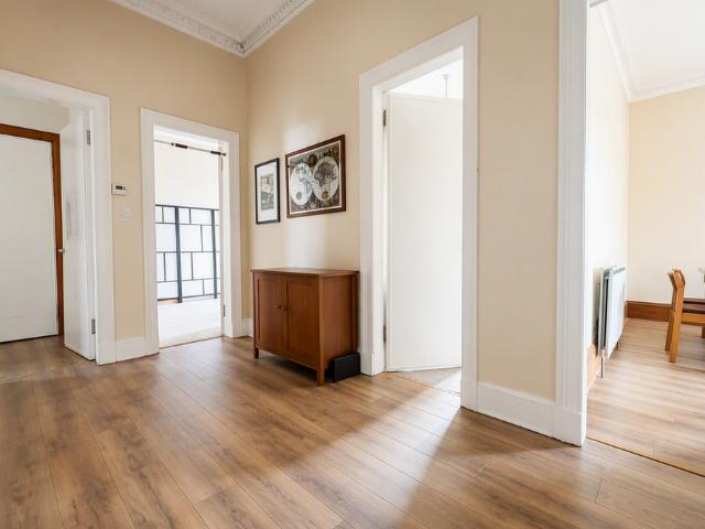 3 bedroom flat to rent