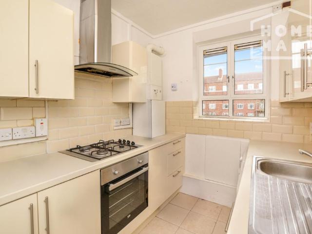 3 bedroom flat to rent