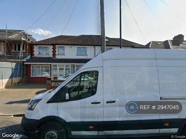 3 bedroom flat to rent