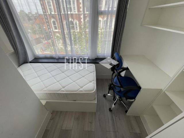 3 bedroom flat to rent